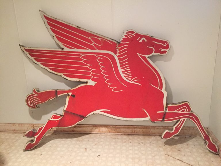 Vintage Mobilgas Pegasus Sign Flies to Auction Blocks - Orion's Attic