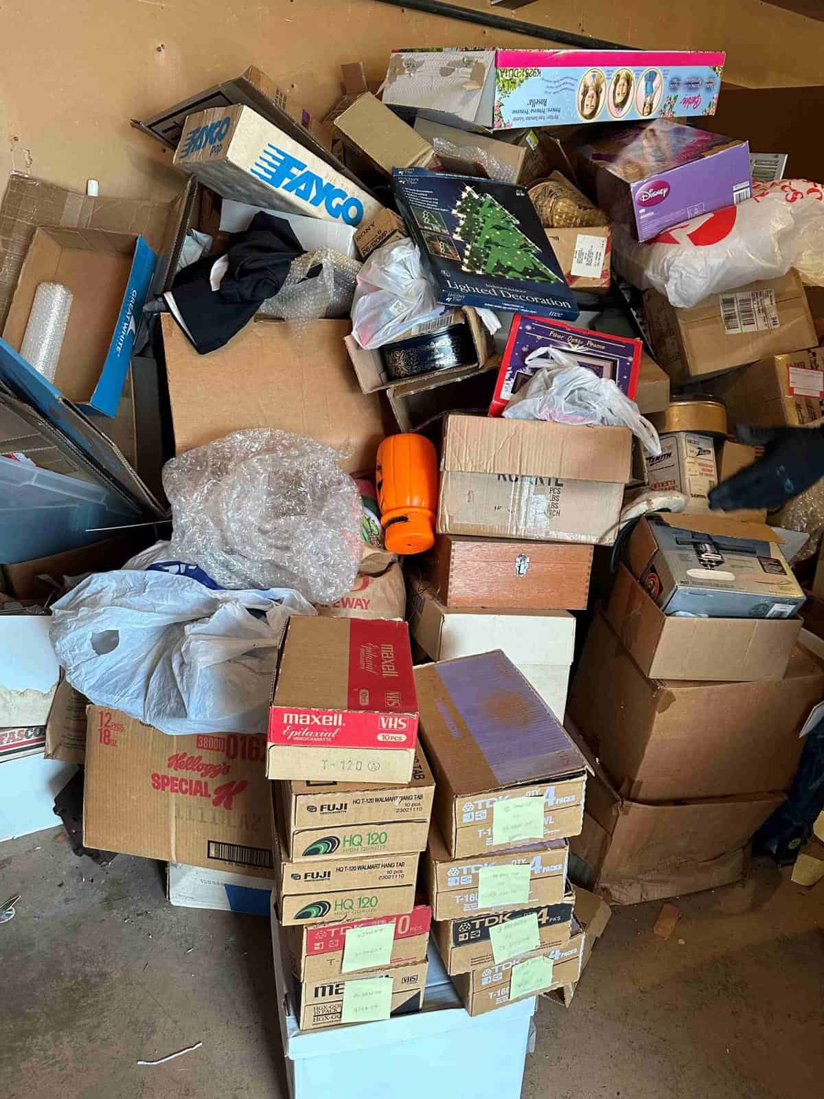 Clearing a Hoarder House to Reunite Spouses - Orion's Attic