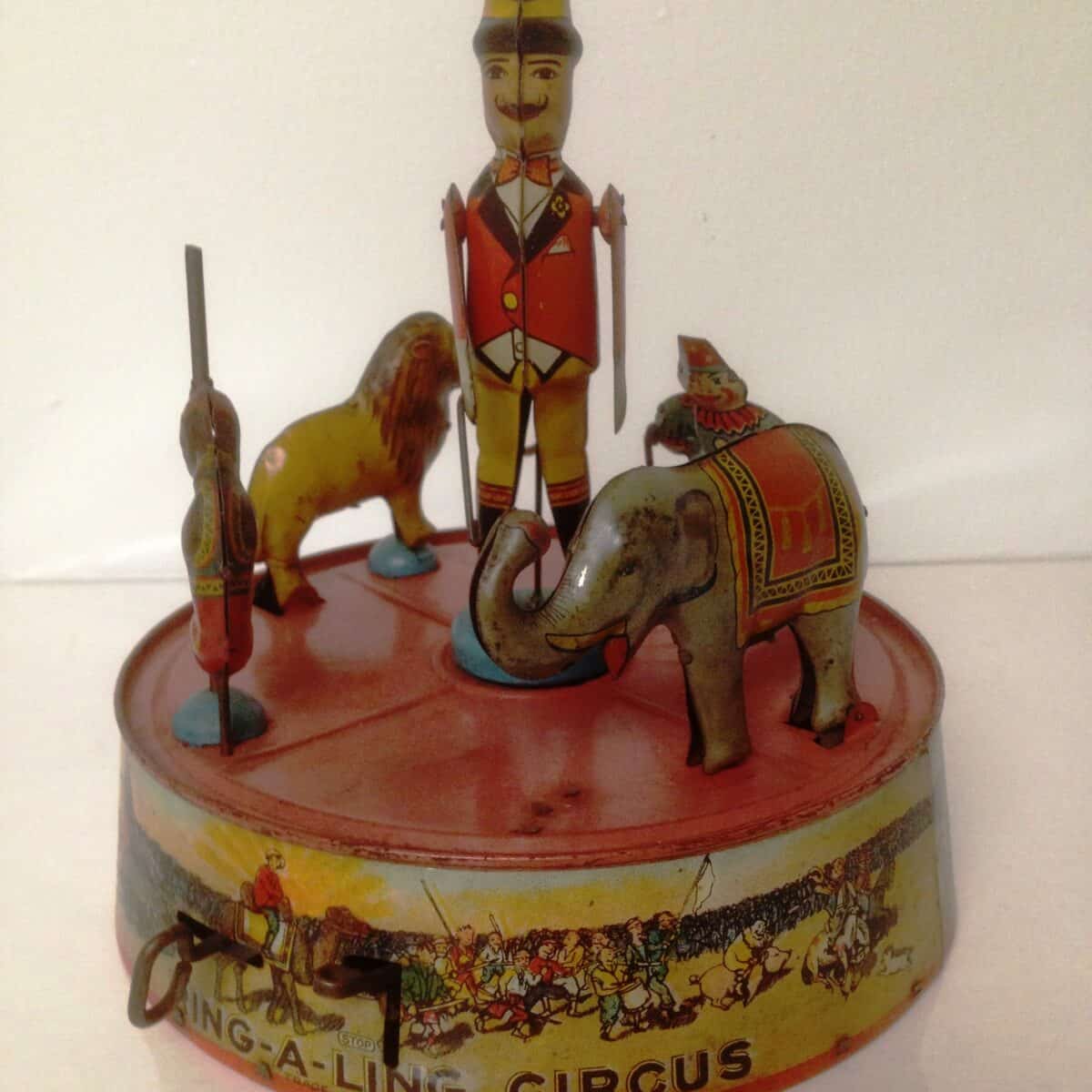 Top 10 Vintage and Antique Toy Makers Collectors Still Love Today ...